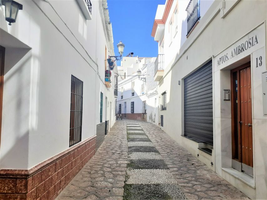 From Malaga: private trip to Nerja and its cave - Nature and Coastal Beauty in a Comfortable Trip