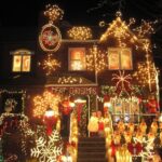 From Manhattan: 4-Hour Brooklyn Christmas Magic Tour - Dyker Heights: The Heart of the Christmas Spirit