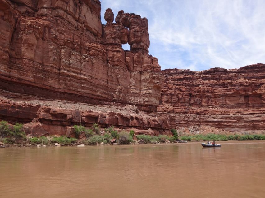From Moab: Cataract Canyon Whitewater Rafting Experience - What’s Included & What to Bring