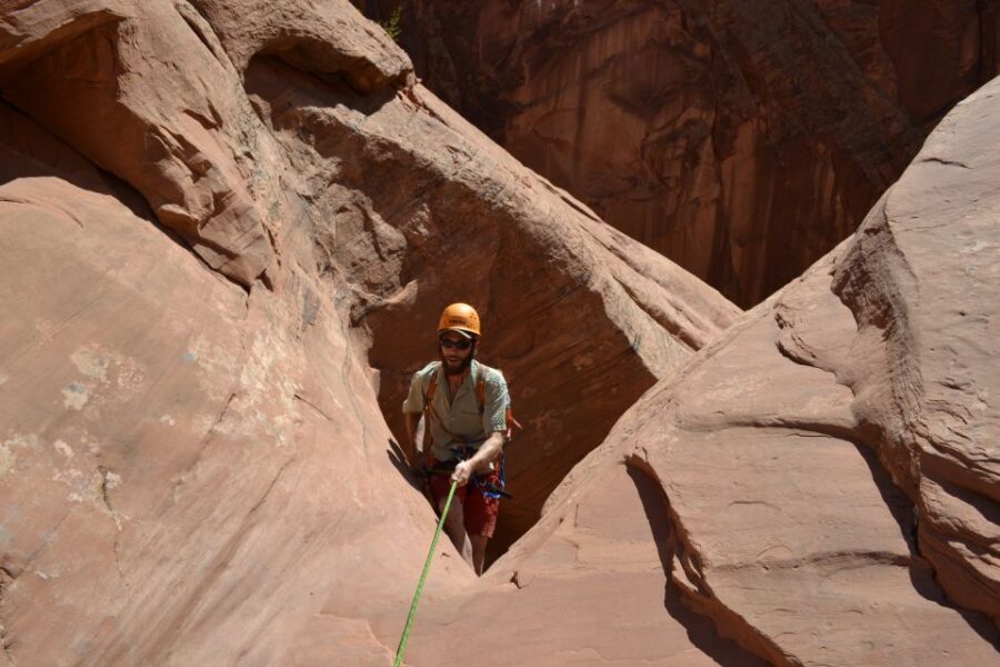 From Moab: Half-Day Zig Zag Canyon Canyoneering Experience - The Itinerary: What To Expect on This Half-Day Adventure