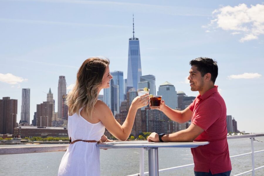 From New Jersey: New York City Buffet Lunch or Dinner Cruise - The Itinerary: What You’ll See