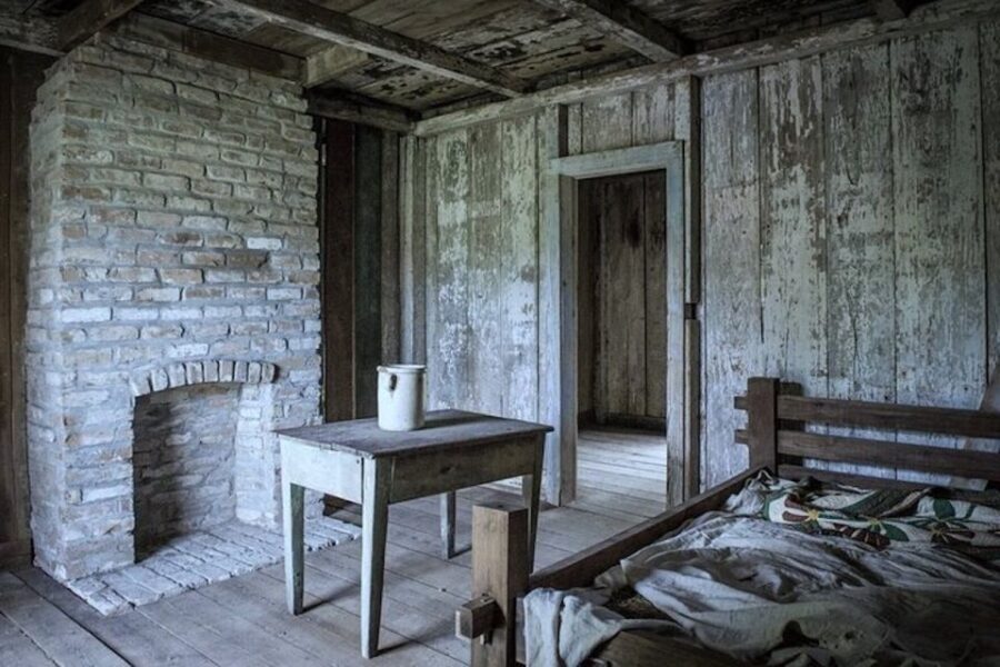 From New Orleans: Destrehan Plantation Haunted Night Tour - Exploring Destrehan Plantation by Night