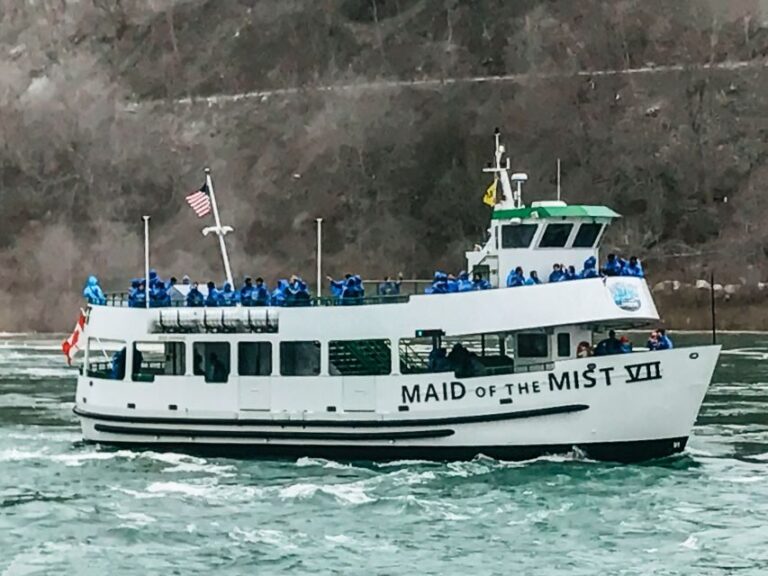 From NYC: 1-Day Niagara Falls Tour - Detailed Breakdown of the Itinerary and Experience