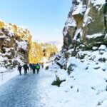 From Reykjavik: Golden Circle and Northern Lights Tour - The pros and cons: What travelers appreciate—and what to consider
