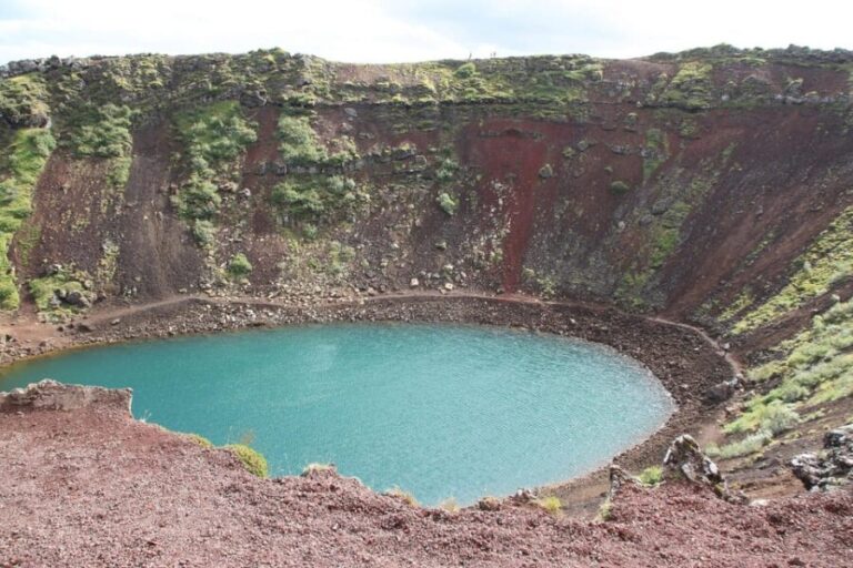 From Reykjavik: Golden Circle Tour with Gullfoss and Geysir - Transport and Comfort