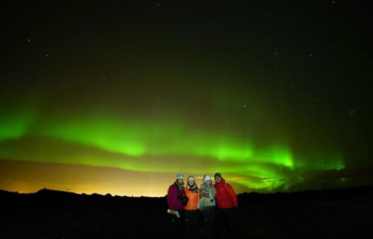 From Reykjavík: Northern Lights Super Jeep Tour - Who Should Book This Tour?