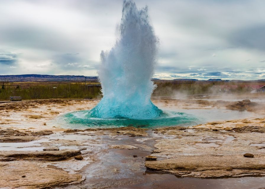 From Reykjavik: Private Golden Circle Iceland Day Tour - Key Points