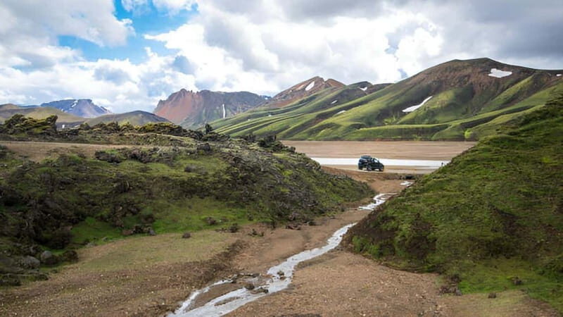 From Reykjavik: Private Landmannalaugar Super Jeep 4x4 Tour - Introduction to the Tour Experience