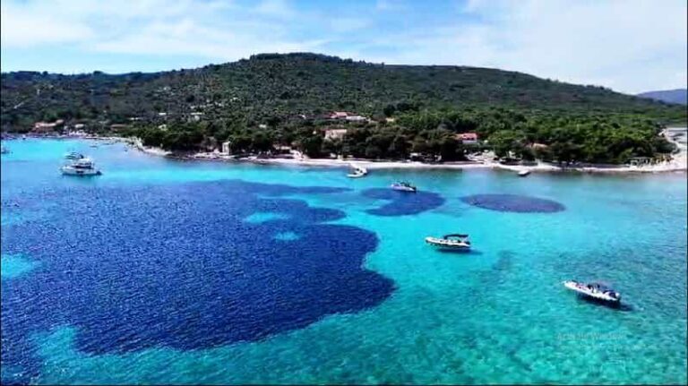 From Split or Trogir: Private speedboat tour to Blue Lagoon - Practical Details and Considerations