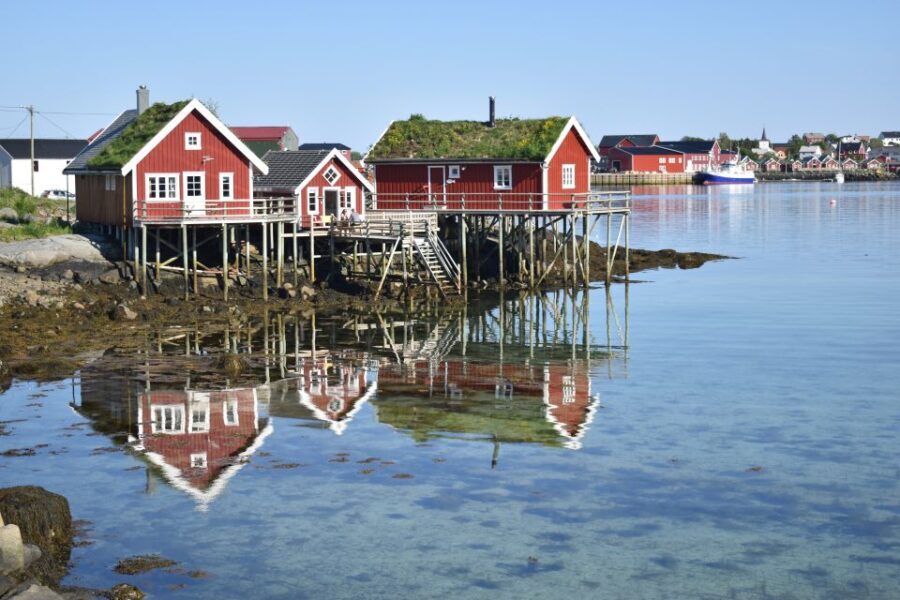 From Svolvaer: Private Lofoten Islands Tour with Transfer - Itinerary Breakdown: What to Expect