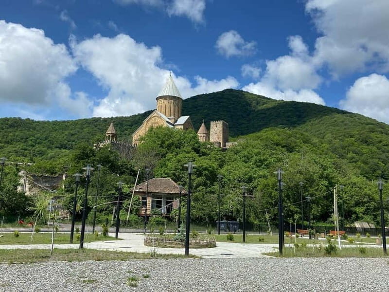 From Tbilisi to Kazbegi: Explore Ananuri & Gudauri - Exploring the Route and Its Highlights