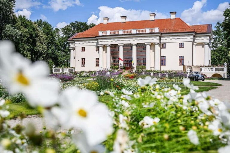 From Vilnius: Hill of Crosses, Pakruojis Manor & Kernav - Kernav: An Ancient Capital and UNESCO Treasure