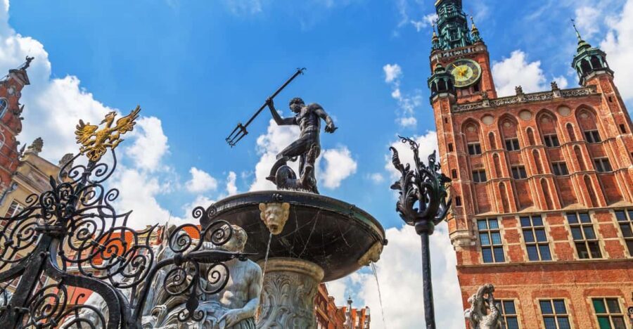 From Warsaw: One Day Private Tour to Gdansk and Sopot - The Value of this Experience