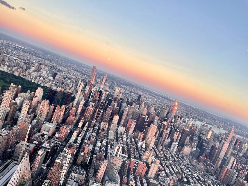From Westchester: New York City Scenic Helicopter Tour - Breaking Down the Itinerary and Sights