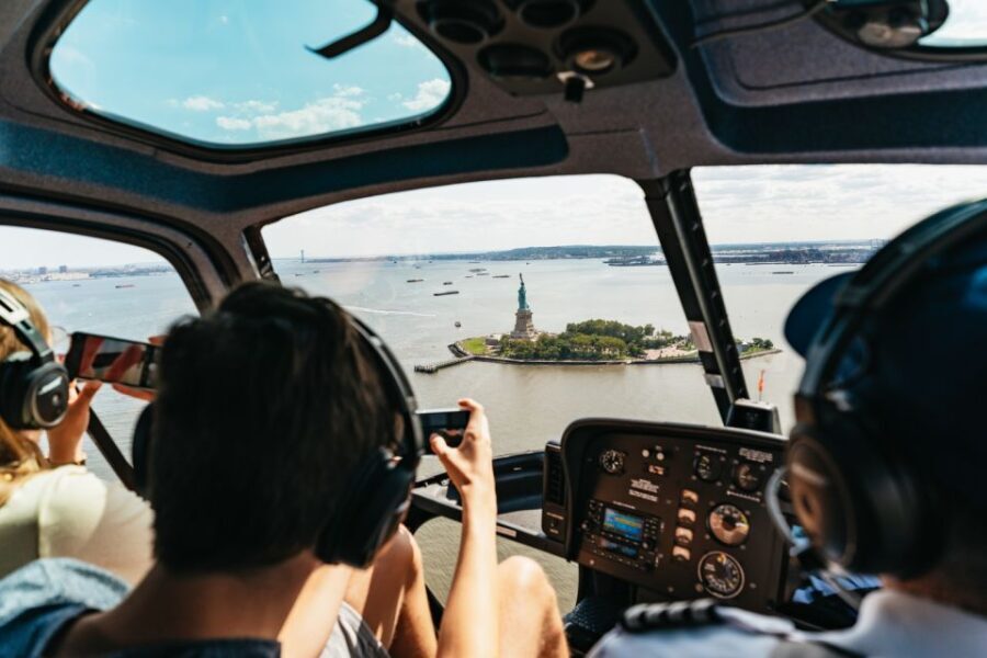 From Westchester: Private NYC Helicopter Tour for 2-6 People - Who This Tour Is Best For