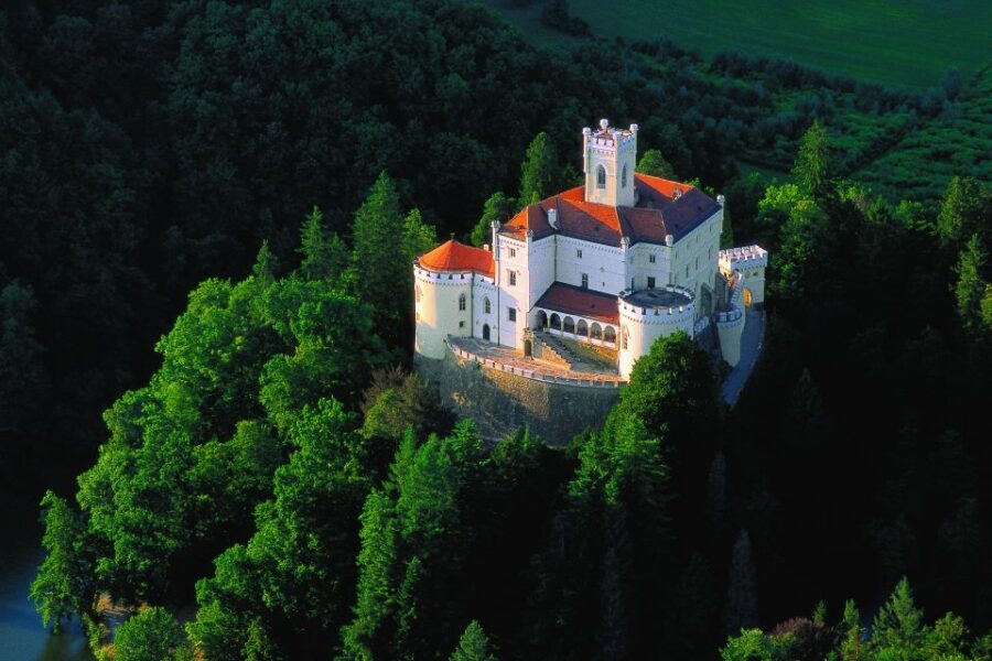 From Zagreb: Prehistoric and Medieval Croatia Tour - Analyzing the Value