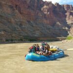 Full-Day Colorado River Rafting Tour at Fisher Towers - The Role of Guides and Group Size
