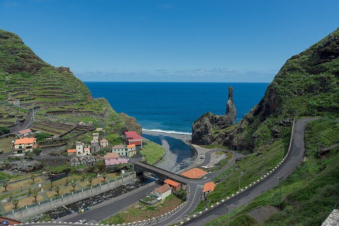 Full Day Jeep Safari Tour to Porto Moniz and Cabo Girão - What Makes This Tour Stand Out?