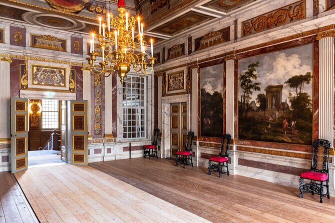 Full-Day Private Historic Royal Tour around Palaces and Castles - What Travelers Are Saying