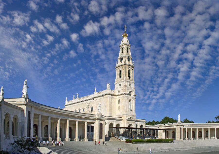 Full Day Private Tour: Fátima, Batalha & Óbidos from Lisbon - The Route in Detail: What Makes Each Stop Special
