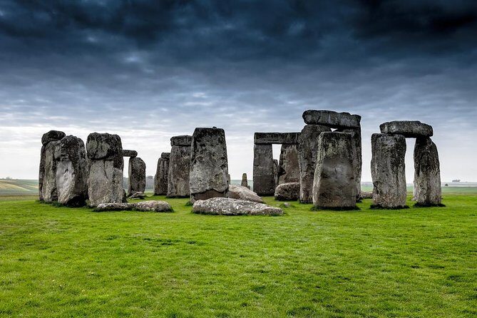 Full-Day Stonehenge and Avebury Tour from Glastonbury - What Makes This Tour Stand Out?