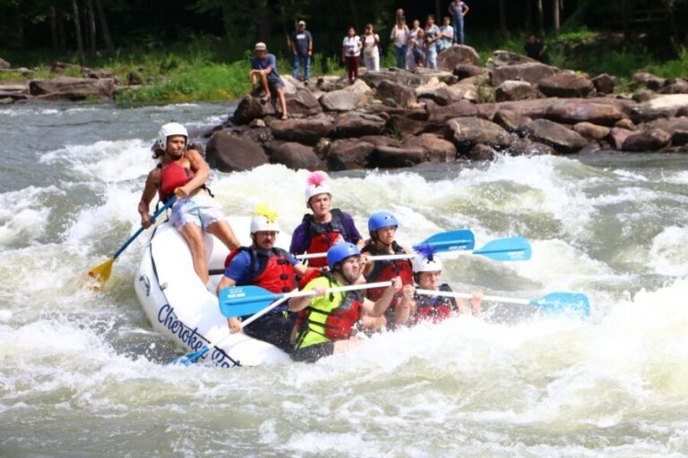 Full River Ocoee Whitewater Rafting Trip with Shore Lunch - Detailed Review of the Ocoee Whitewater Rafting Experience