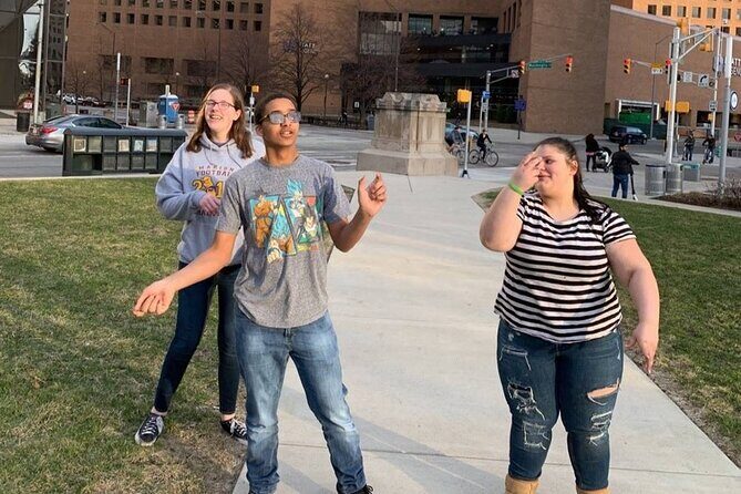 Fun City Scavenger Hunt in Albany by Zombie Scavengers - Who Will Love This Tour?