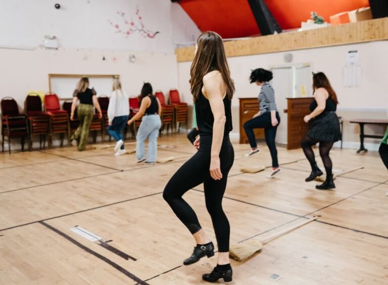 Galway: The Irish Dance Experience - Who Will Enjoy This Experience?