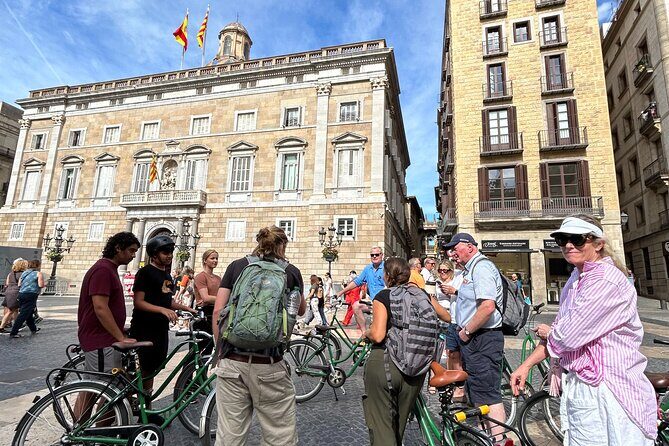 Gaudí By Bike: A Trip Through Architectural Splendor - The Value in the Details