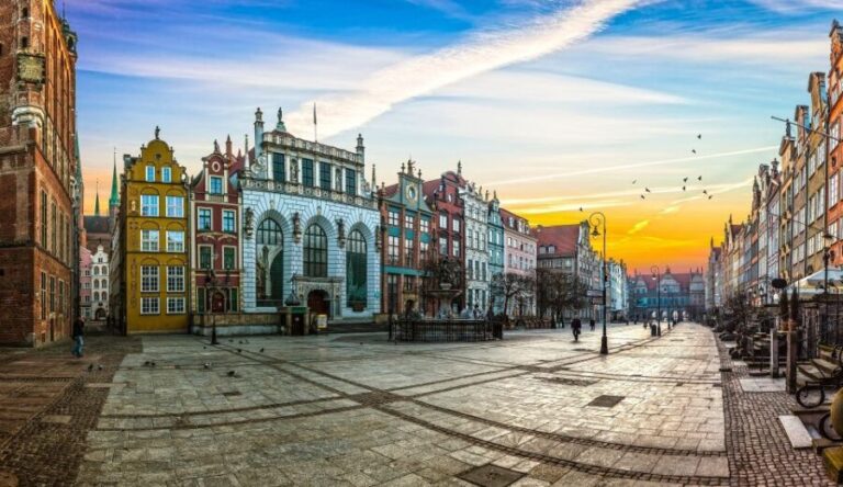 Gdansk Old Town: German Influence Walking Tour - Who Should Consider This Tour?