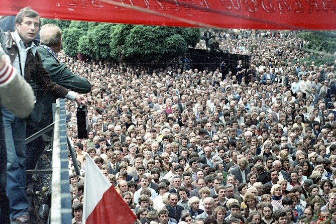 Gdansk Private Communism Tour with Solidarity Center Museum - Authentic Insights from Reviews