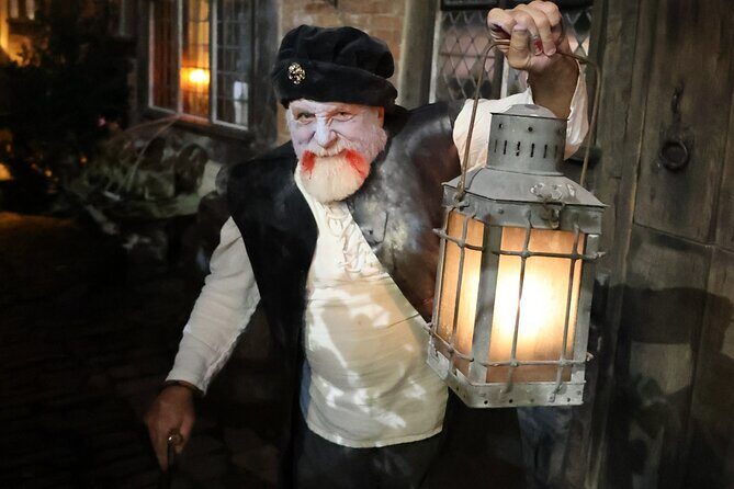 Ghost Tour by Lantern Light - What You’ll Experience