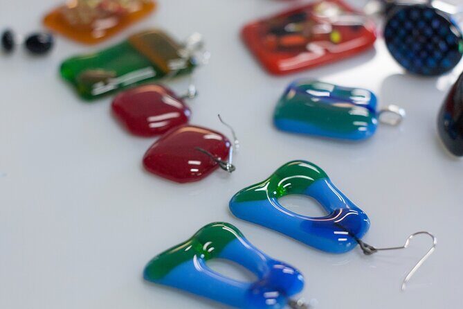 Glass Jewellery Workshop - Analyzing the Value: Is It Worth It?