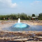 Golden Circle Private Day Tour - up to 9 passengers - Day-to-Day Breakdown