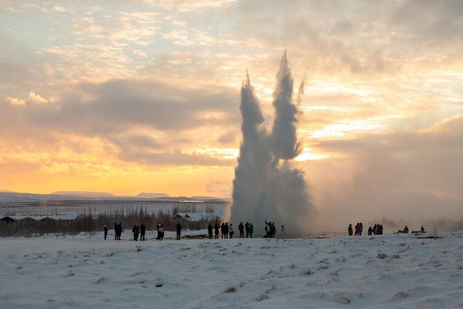 Golden Circle & Viking Horse Experience - Transport and Group Size: What It Means for You