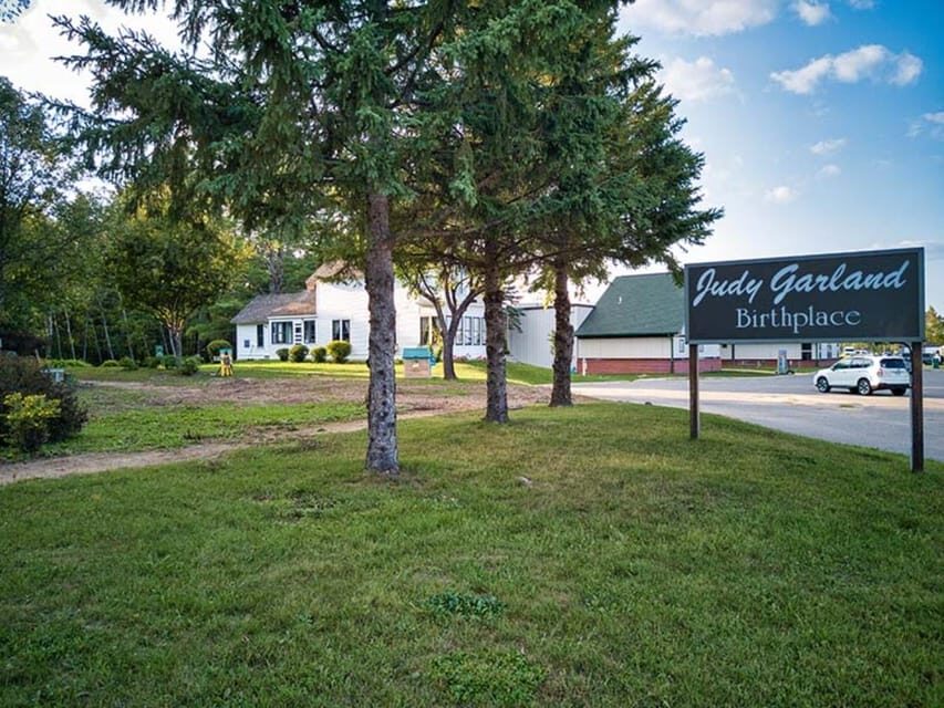 Grand Rapids: Judy Garland Museum Guided Tour - The Experience of Visiting