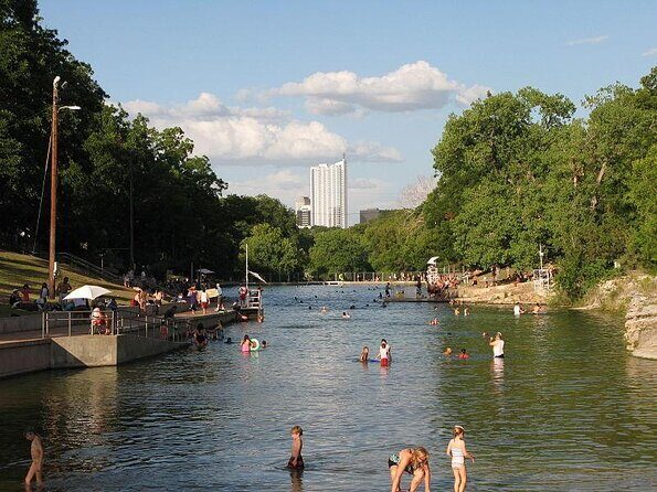 Guided Downtown Skyline Kayak Tour in Austin - An In-Depth Look at the Kayak Tour Experience