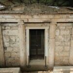 Guided Private Tour to Ancient Vergina and Veria City - Who Should Consider This Tour?