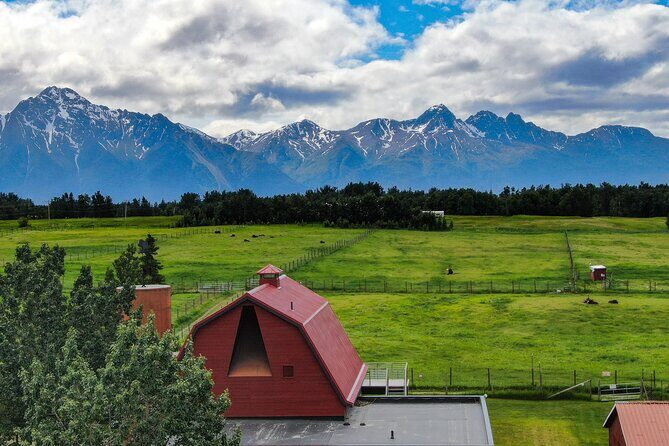 Guided Tour of Musk Ox Farm & Scenic Drive from Anchorage - Who Should Consider This Tour?