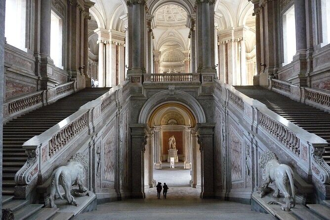 Guided tour of the Royal Palace of Caserta with an art expert - Who Should Consider This Tour?