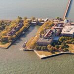 Guided Tour of the Statue of Liberty in New York (ES) - Who Should Consider This Tour?