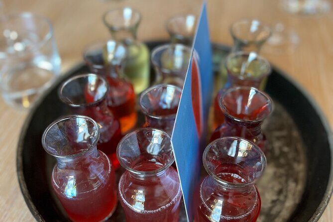 Guided Wine Tasting at Berkeley Wineries with Local Sommelière - Tasting the Wines