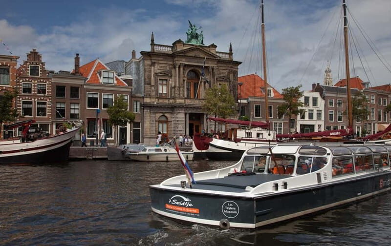 Haarlem: Local Cheese and Wine Cruise - A Close Look at the Experience