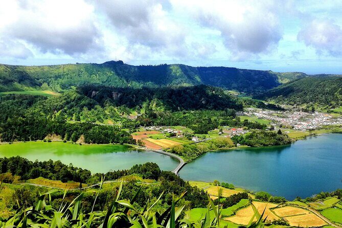Half Day Sete Cidades Crater Minivan Tour - Why This Tour Stands Out