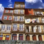Half-day small group tour of Porto city with wine tasting - Guided Tours and Group Size: Why They Matter