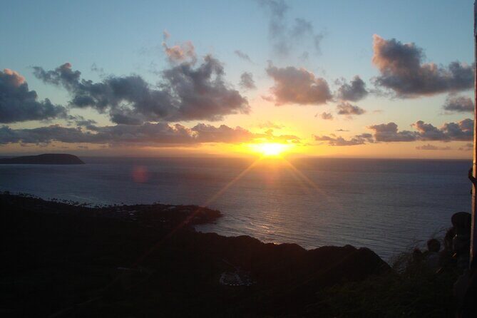 Half-day Tour in Diamond Head Sunrise and Parasail - Value and Practical Considerations