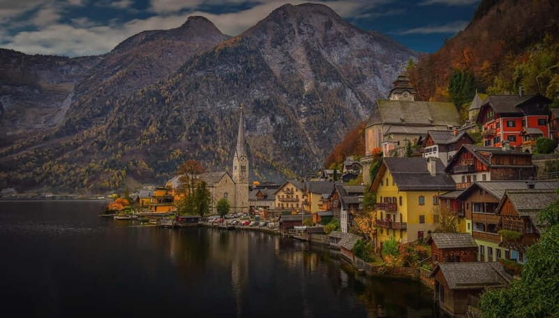 Hallstatt, Salt mine, Funicular, sky walk Trip From Salzburg - Detailed Overview of the Tour