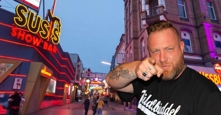 Hamburg: Olivia Jones Tour with Iconic Barker Fabian - Walking Through the Red Light District