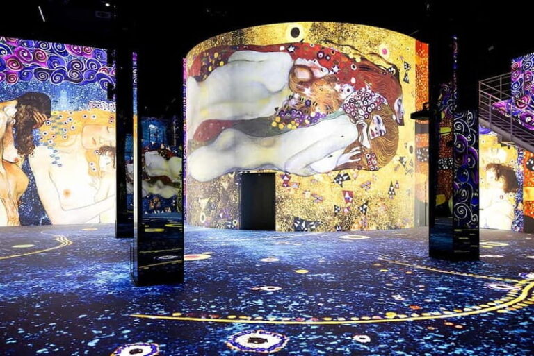 Hamburg: Port des Lumières Klimt & Hundertwasser Ticket - Practical Details and Value