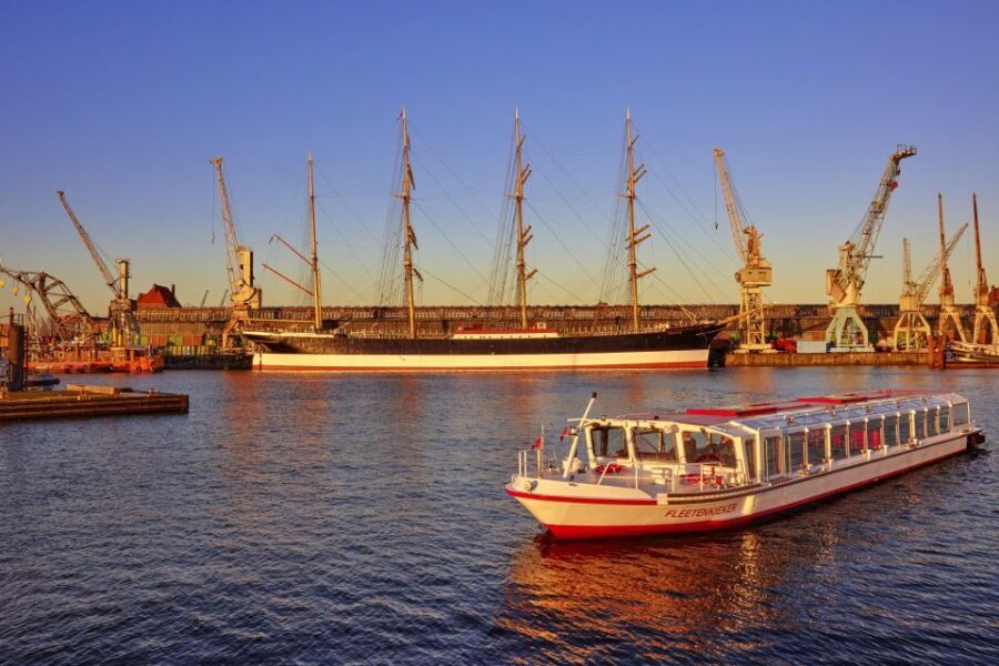Hamburg: Sightseeing Cruise through the City's Waterways - Who Should Consider This Cruise?